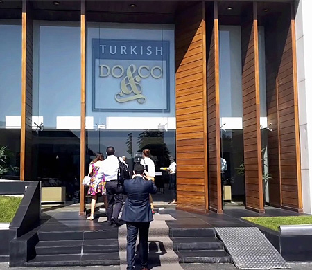 Turkish DO&CO'da işçi kıyımı: 700 kişi çıkarıldı!